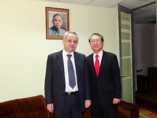 智利天主教大學亞洲中心主任Marcos Jaramillo拜會陳大使