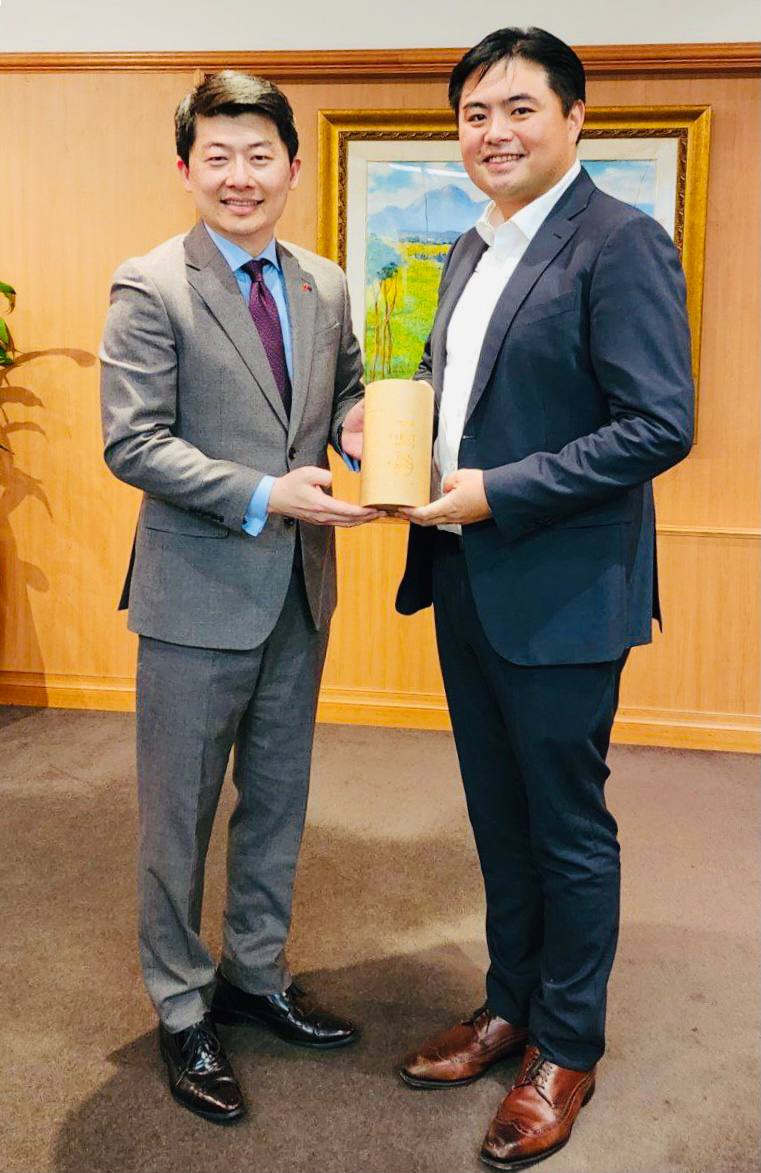 Our public consular service hours are from 9:00-14:00 (new application ...