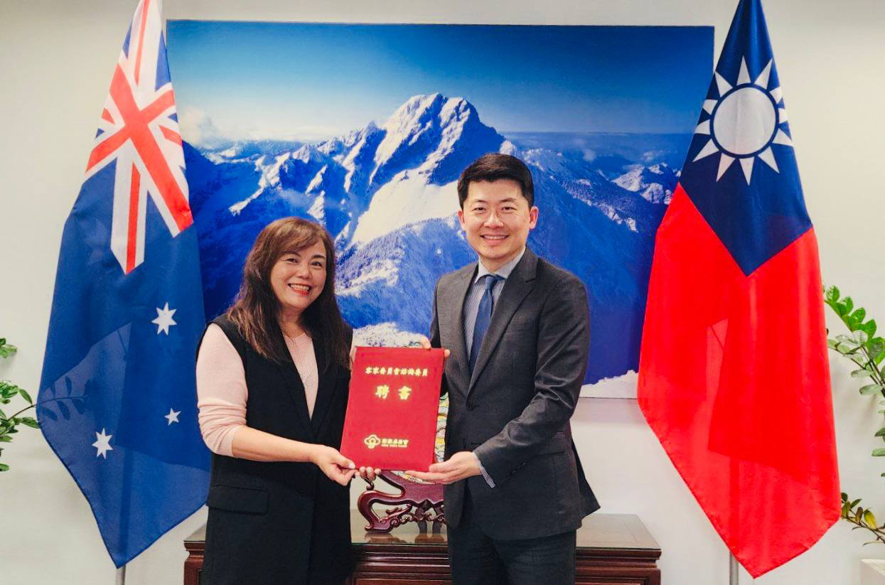 Director General David Cheng-Wei Wu Presented the Certificate of Appointment to Ms. Sonia Chen ...