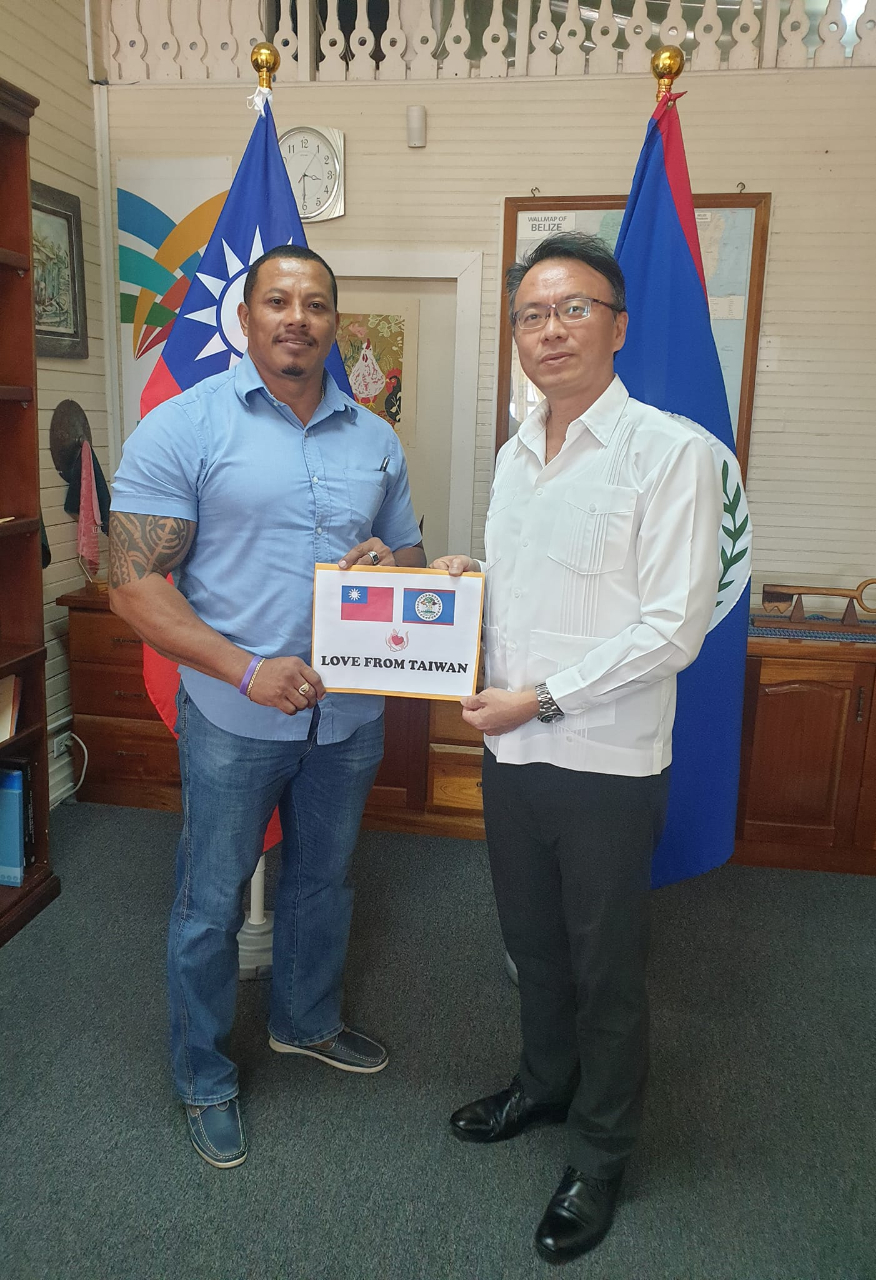 Ambassador David Kuan-Chou Chien met with His ... - Embassy of the ...