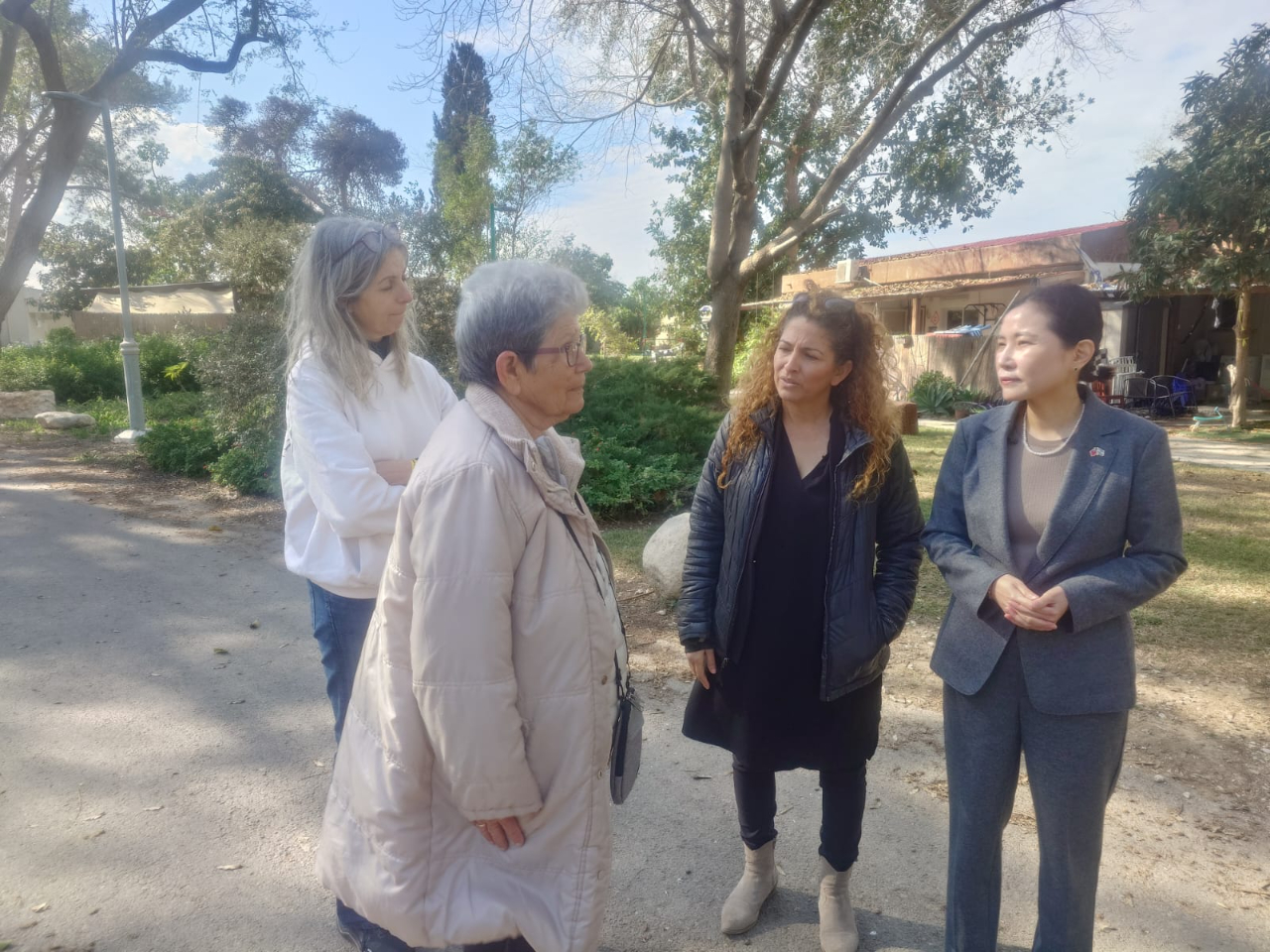 Representative Lee visited Nir Oz on the eve of 100 days of war and ...