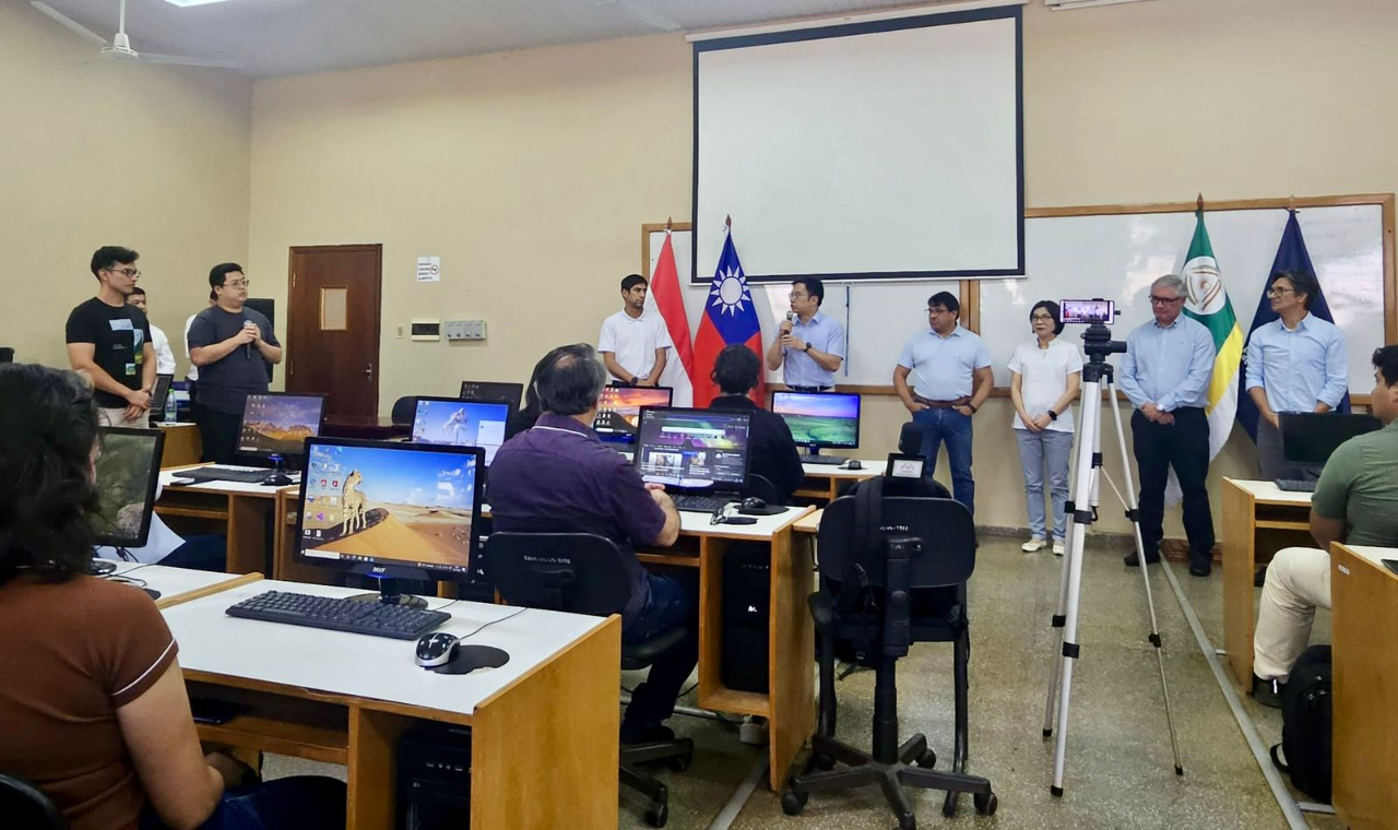 Consulado General de la República de China, Ciudad del Este, República ...