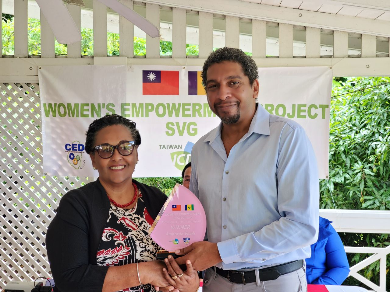 Amb. Peter Sha-Li Lan, Hon. Camillo Gonsalves ... - Embassy of the ...