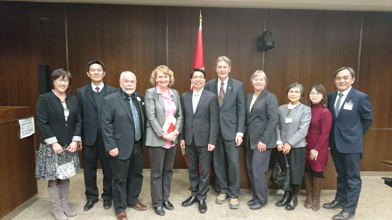 Representative Winston Wen-yi Chen and senior ... - Taipei Economic and ...
