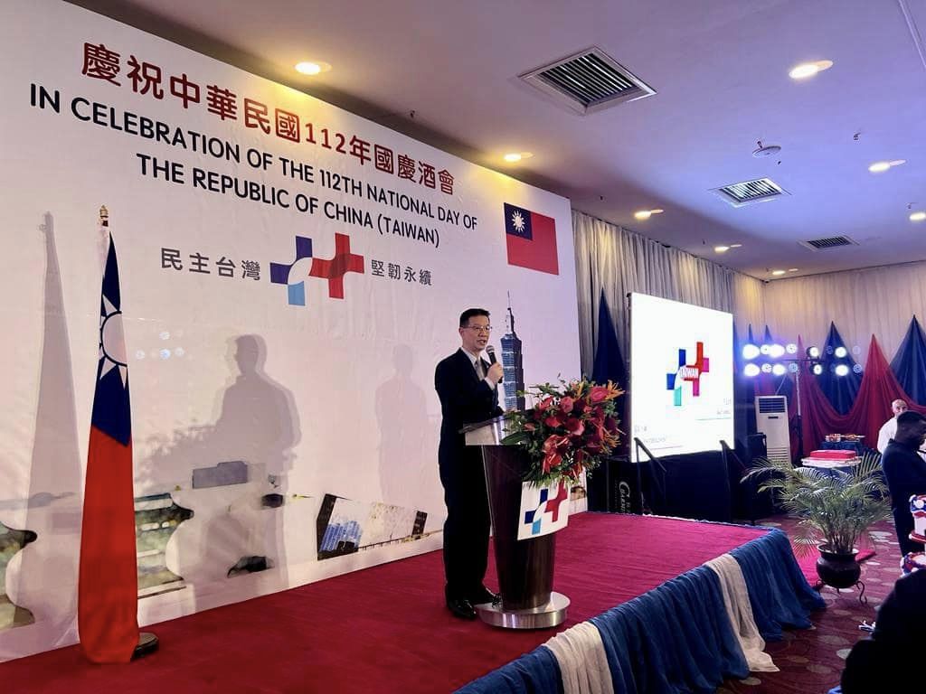 Representative Andy Liu and his wife also cut the celebratory cake with ...