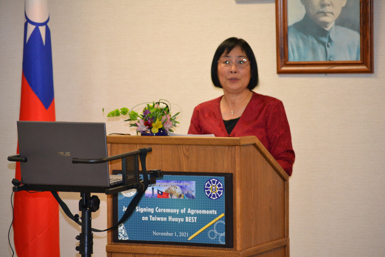 TECO-LA holds a joint signing ceremony with UC... - Taipei Economic and ...