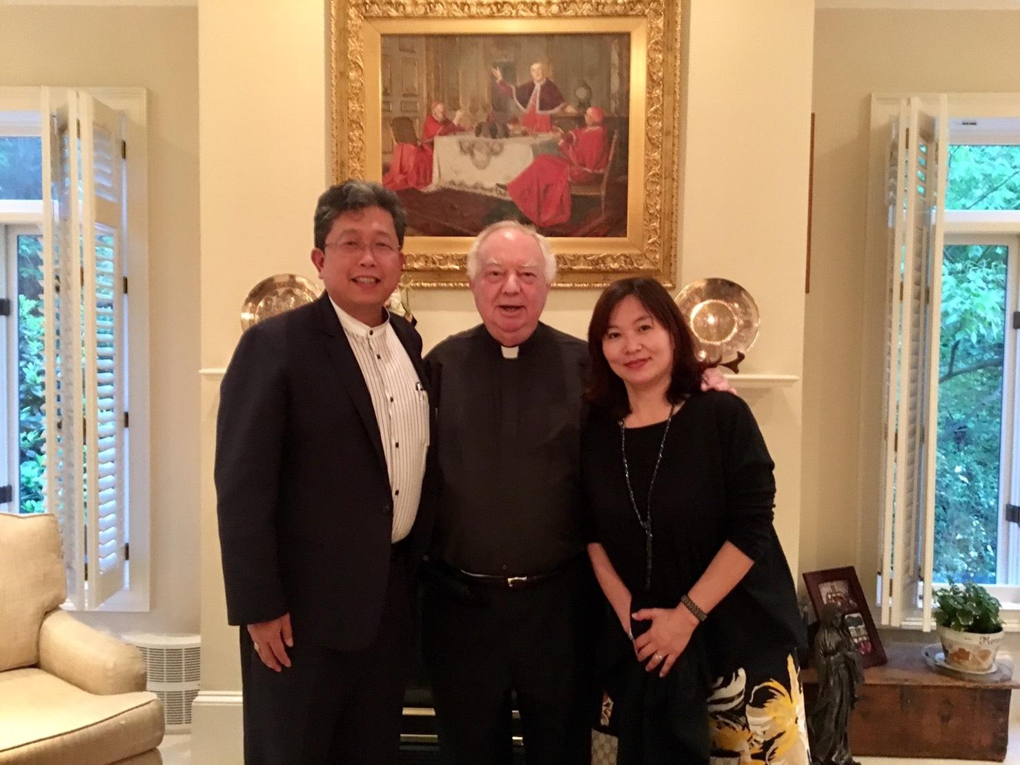 亞特蘭大天主教區Edward J. Dillon蒙席邀請駐亞特蘭大台北經濟文化辦事處劉經巖處... - 駐亞特蘭大台北經濟文化辦事處 ...