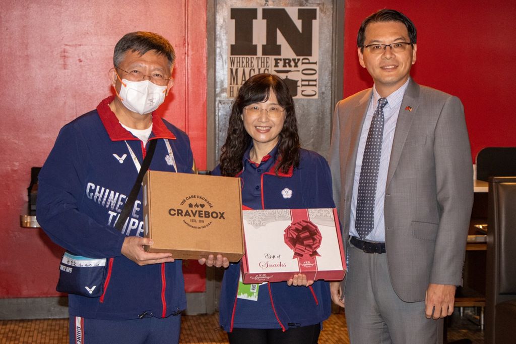 Director-General Wang hold the banquet to welc... - Taipei Economic and ...