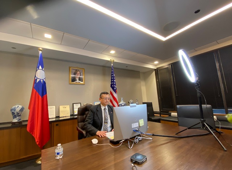 (Photo 2:Director General Dennis Lei in an exclusive interview)