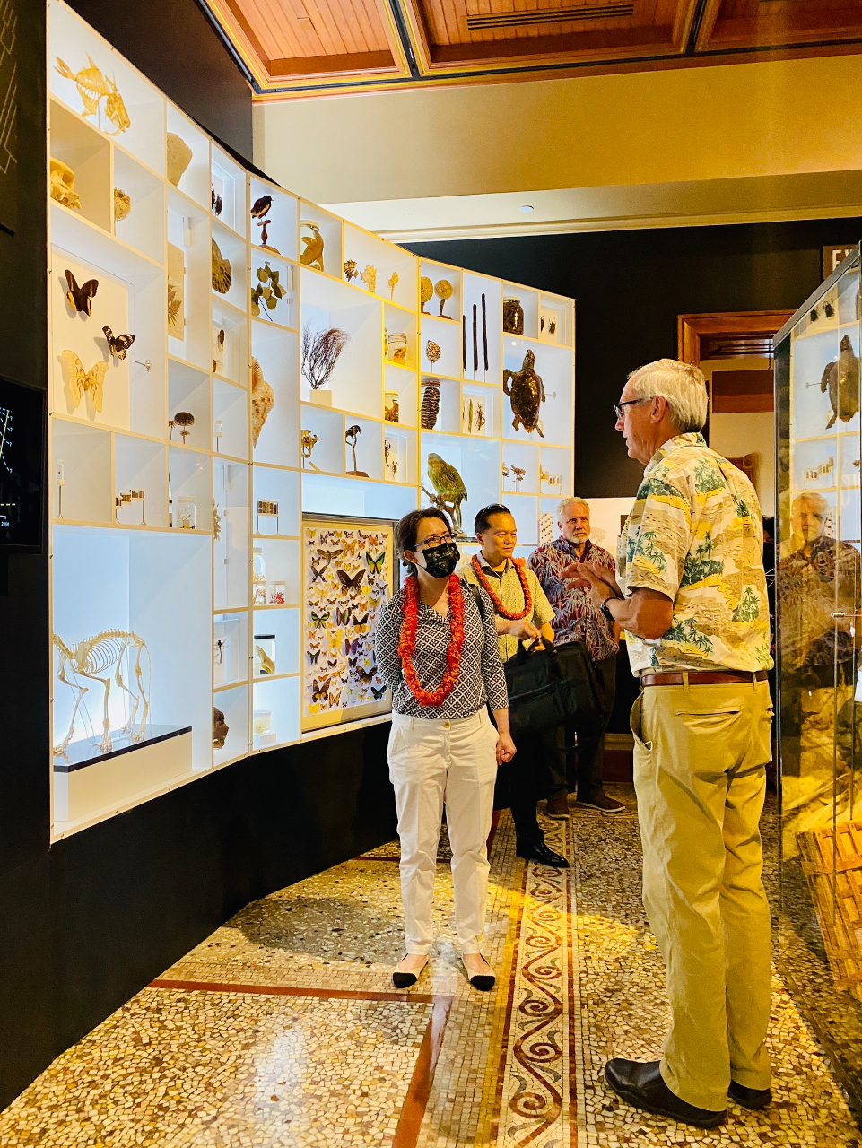 Amb. Bi-khim Hsiao visited Bishop Museum in Ha... - Taipei Economic and ...